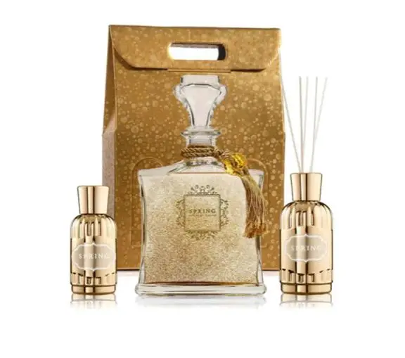 מארז זהב מהודר מפיצי ריח FRENCH MUSK – מלי סלומון